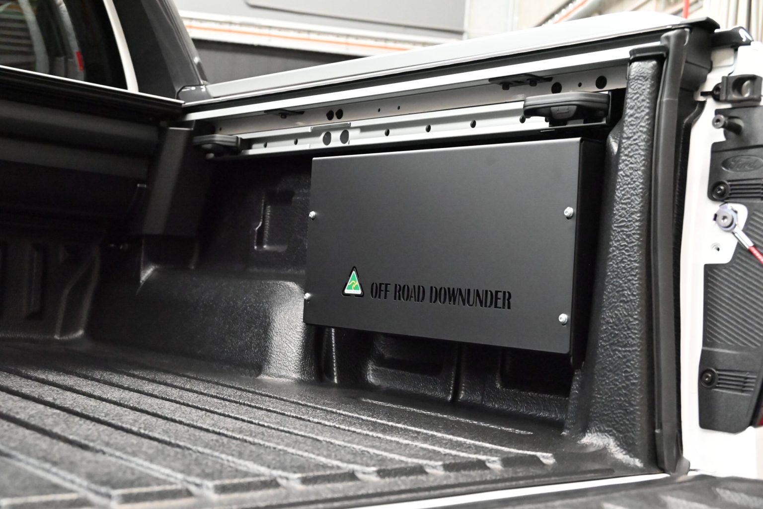 Tub Mounted Lithium Dual Battery System- Ford Next Gen Ranger/Raptor ...